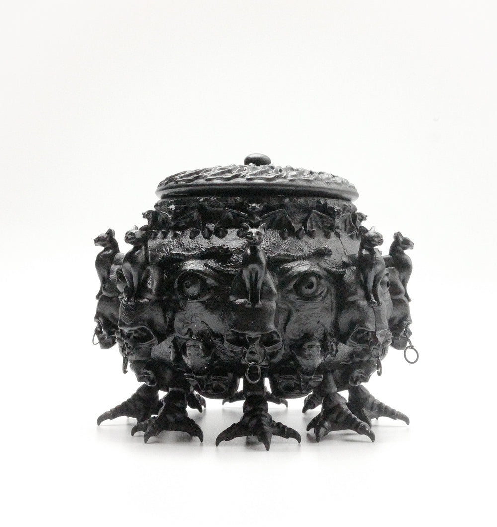 Iggwilv's Cauldron (D&D) – Beadle & Grimm's Pandemonium Warehouse